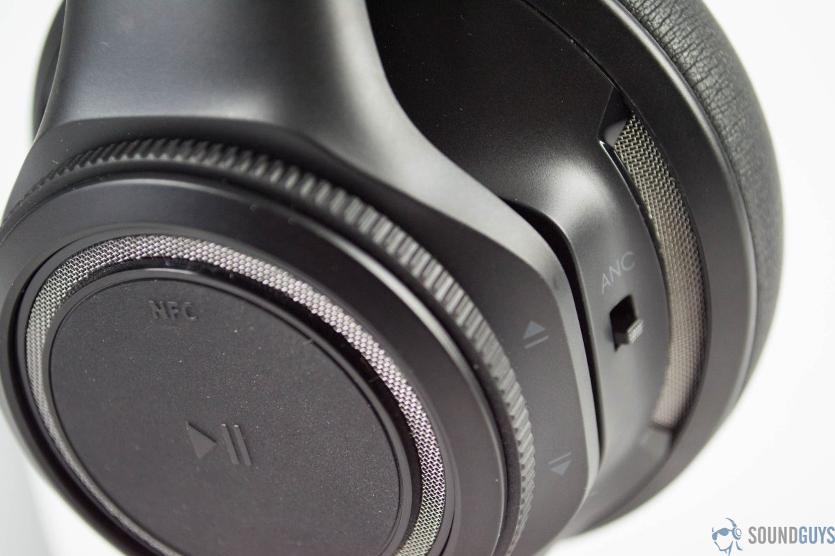 Plantronics BackBeat PRO Review