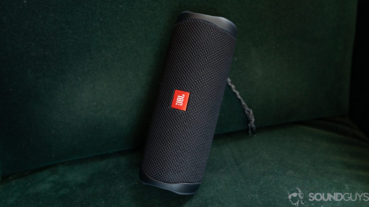 JBL Flip 5 vs Flip 6: Which Bluetooth speaker is the best? - SoundGuys