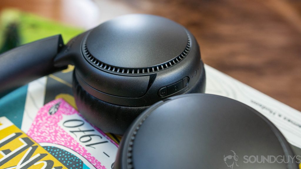 Panasonic RB-M700B headphones review - SoundGuys
