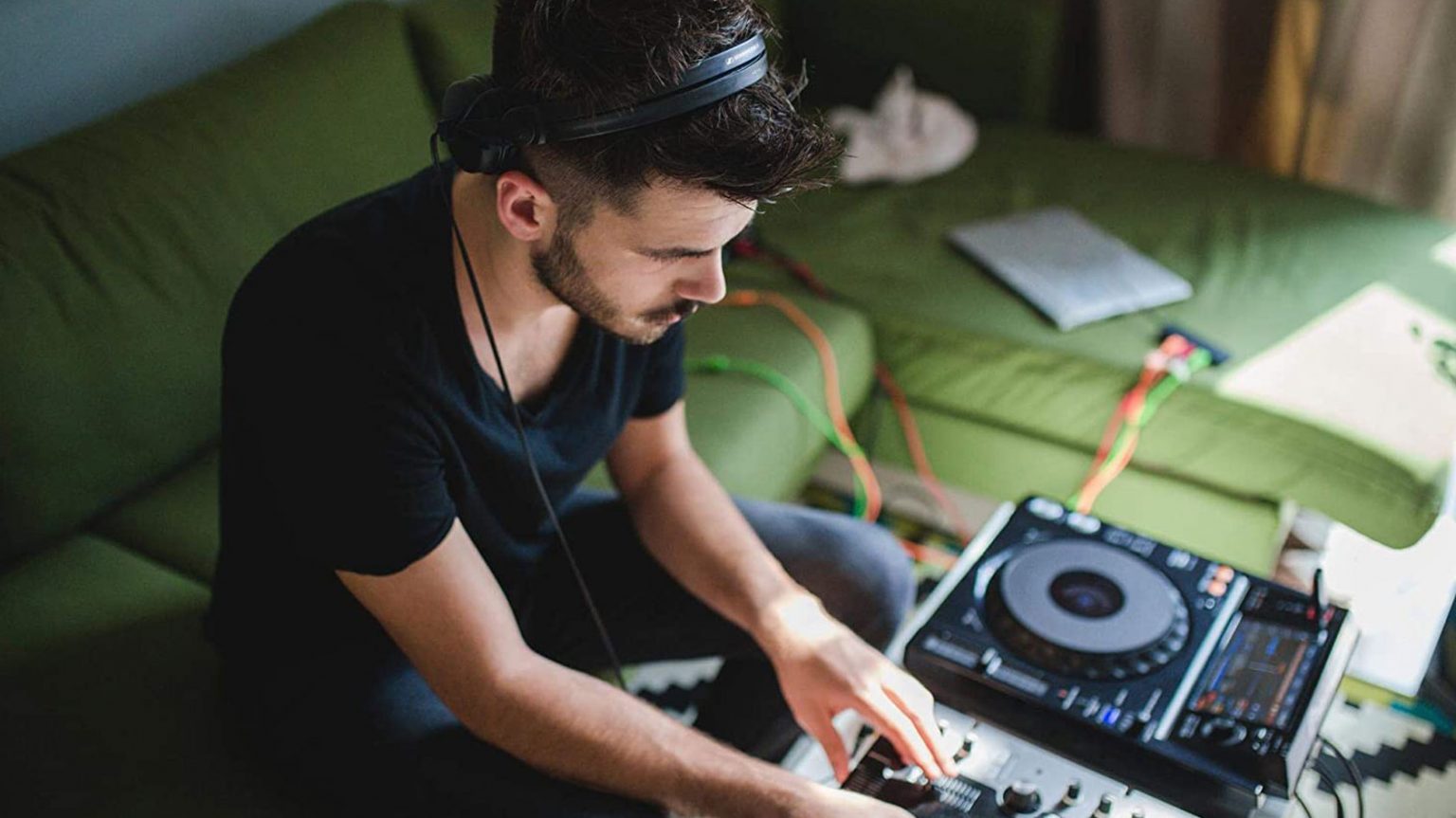 Best DJ headphones for 2024 - SoundGuys
