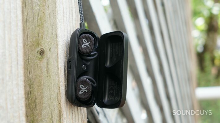 Jaybird Vista 2 review: As rugged as it gets - SoundGuys