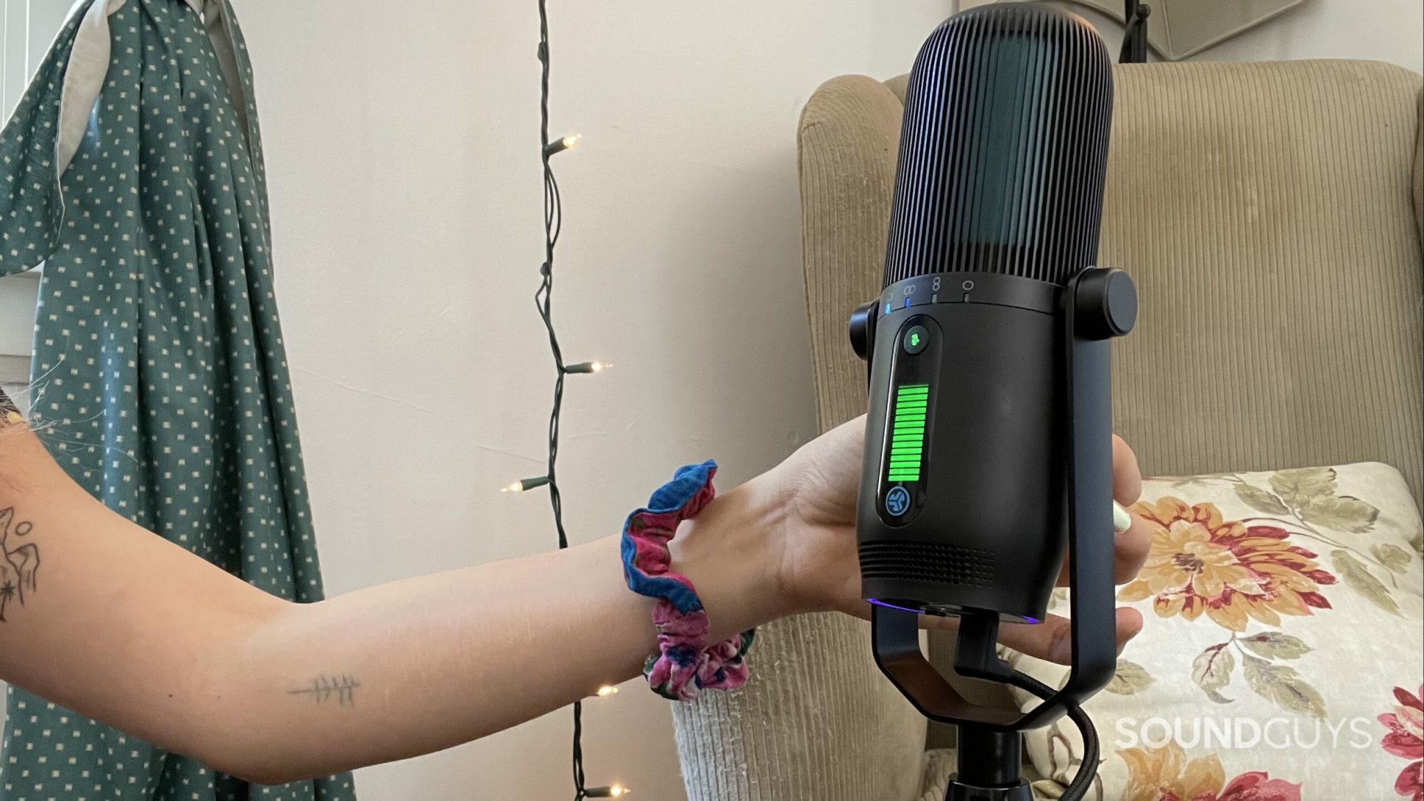 JLab Talk PRO USB Microphone review - SoundGuys