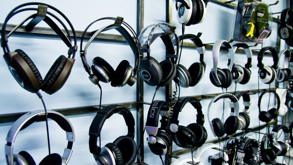 How to recycle headphones and earbuds responsibly - SoundGuys