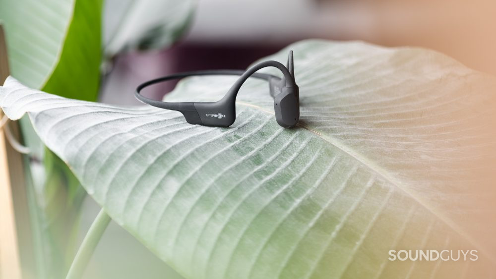 AfterShokz Aeropex review: Safety first - SoundGuys
