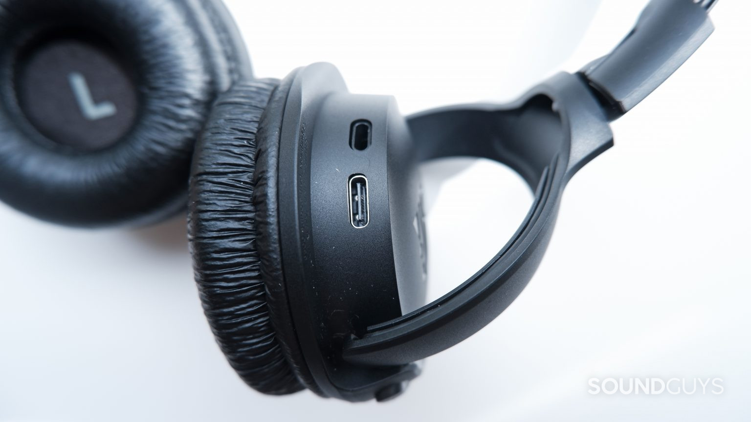 How to care for wireless headphones - SoundGuys