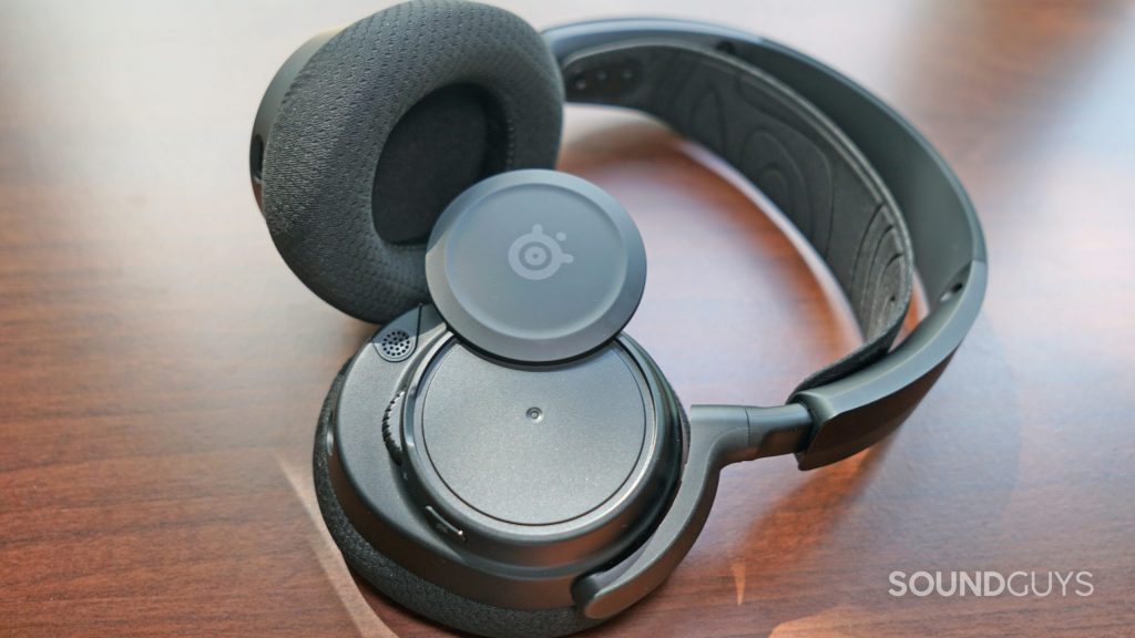 SteelSeries Arctis Nova 7 Wireless review - SoundGuys
