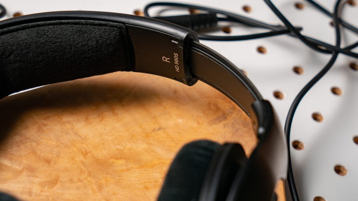 Sennheiser HD 560S review - SoundGuys