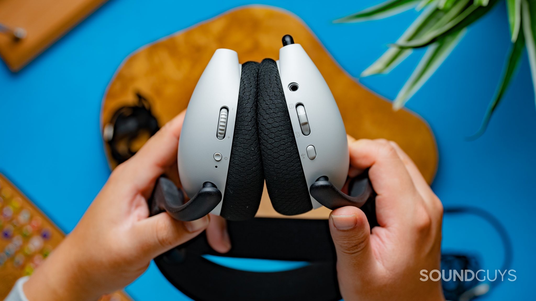 Alienware AW720H review - SoundGuys