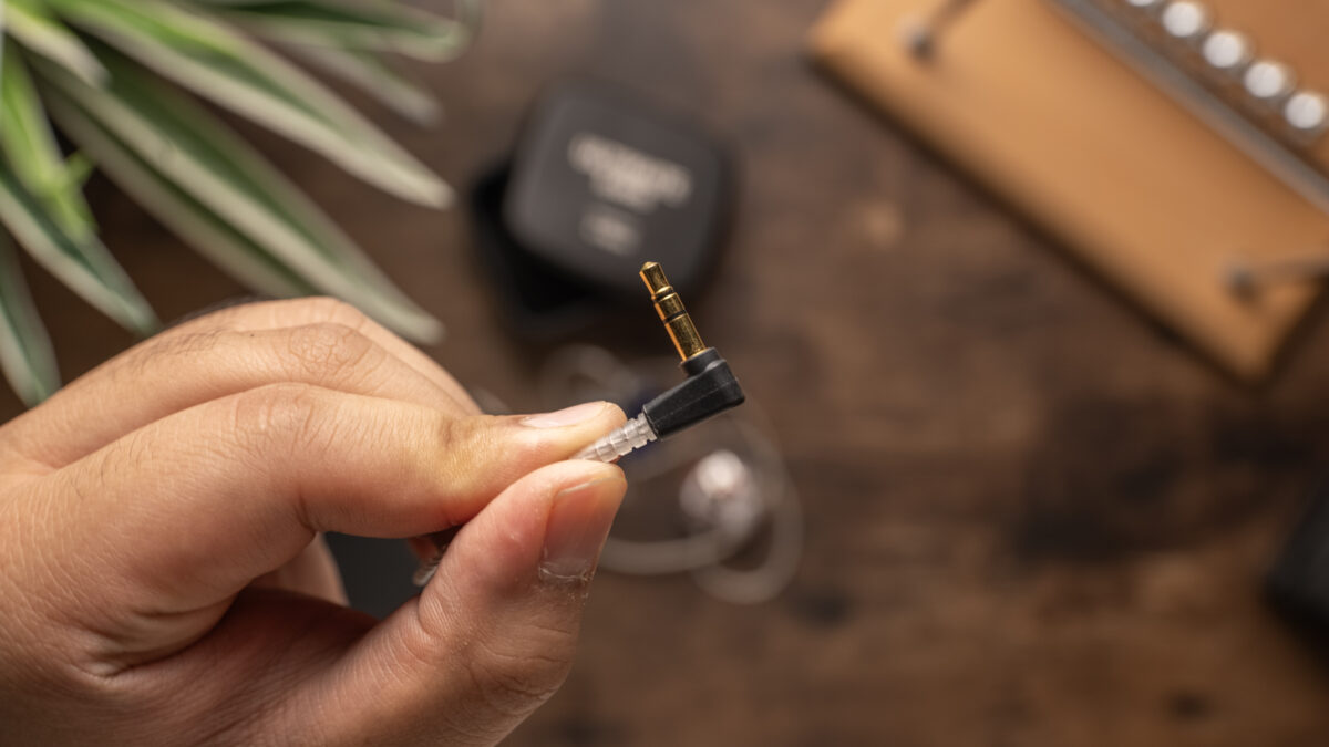 UE Pro PREMIER review - SoundGuys