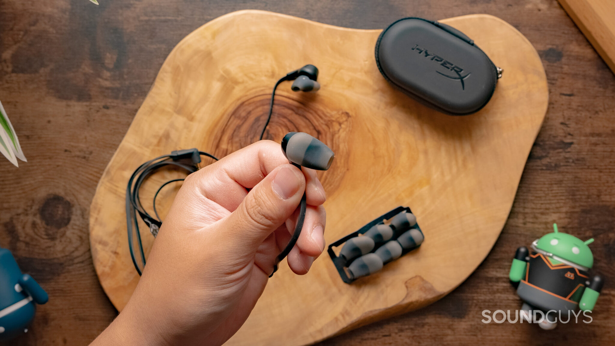 HyperX Cloud Earbuds II review - SoundGuys