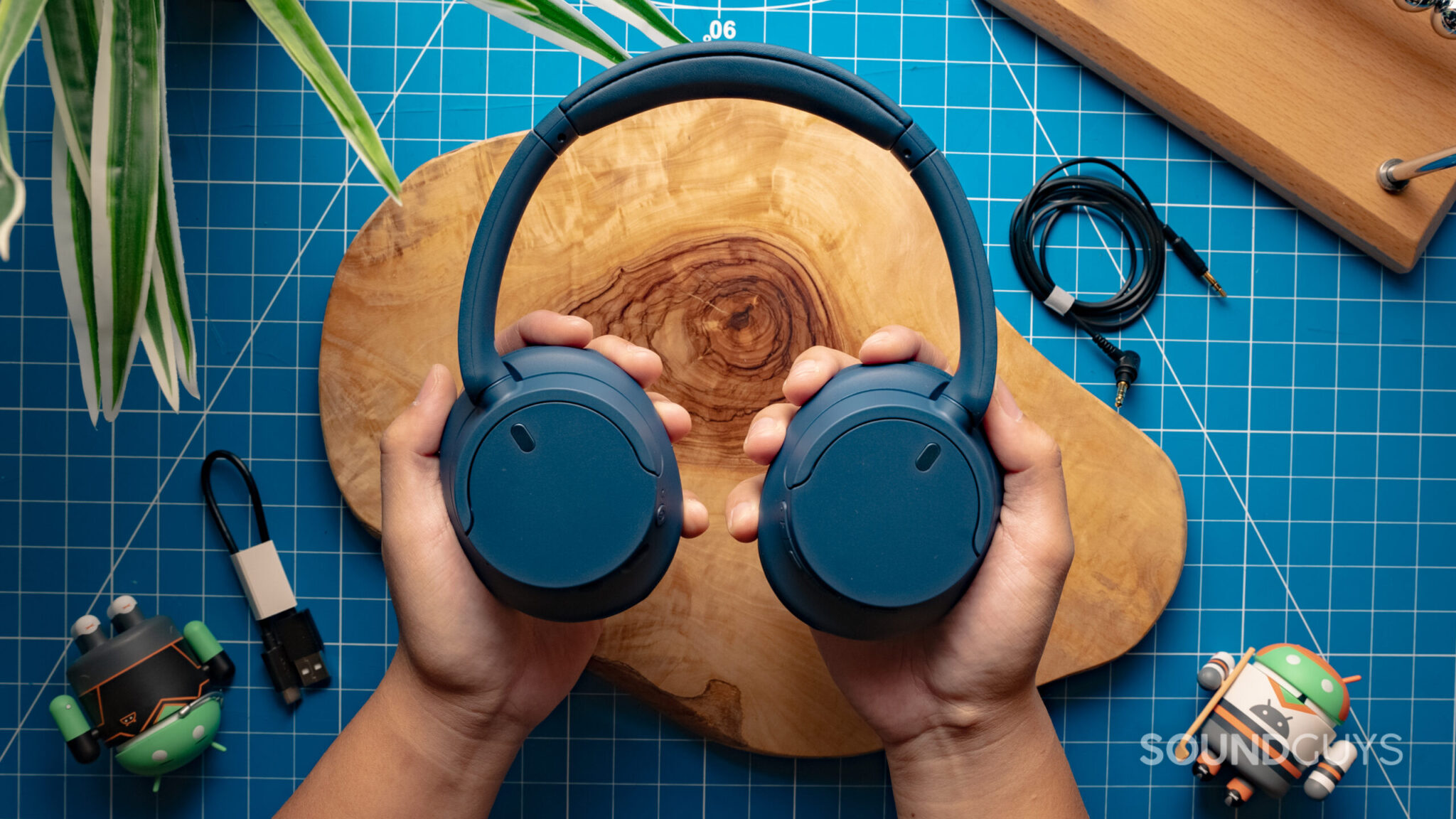 Sony WH-CH720N review: Sony's sweet spot? - SoundGuys