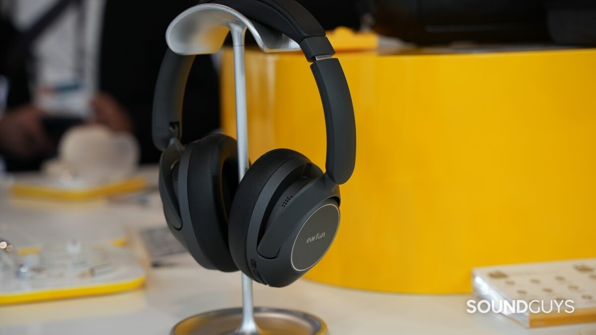 EarFun unveils the Wave Pro, it's first over-ear headphones - SoundGuys