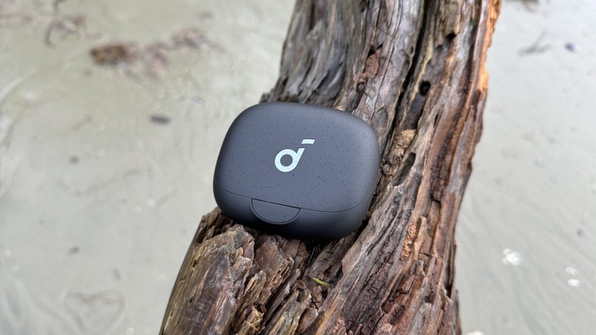 Anker Soundcore AeroFit Pro review - SoundGuys