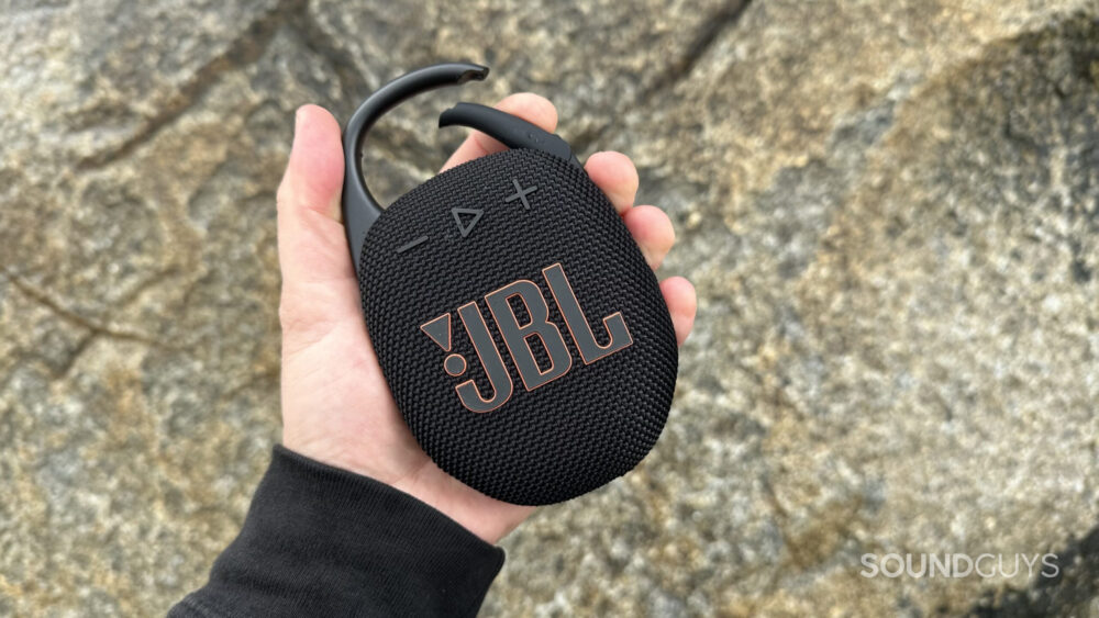 JBL Clip 5 vs. JBL Go 4: Which portable Bluetooth speaker should you ...