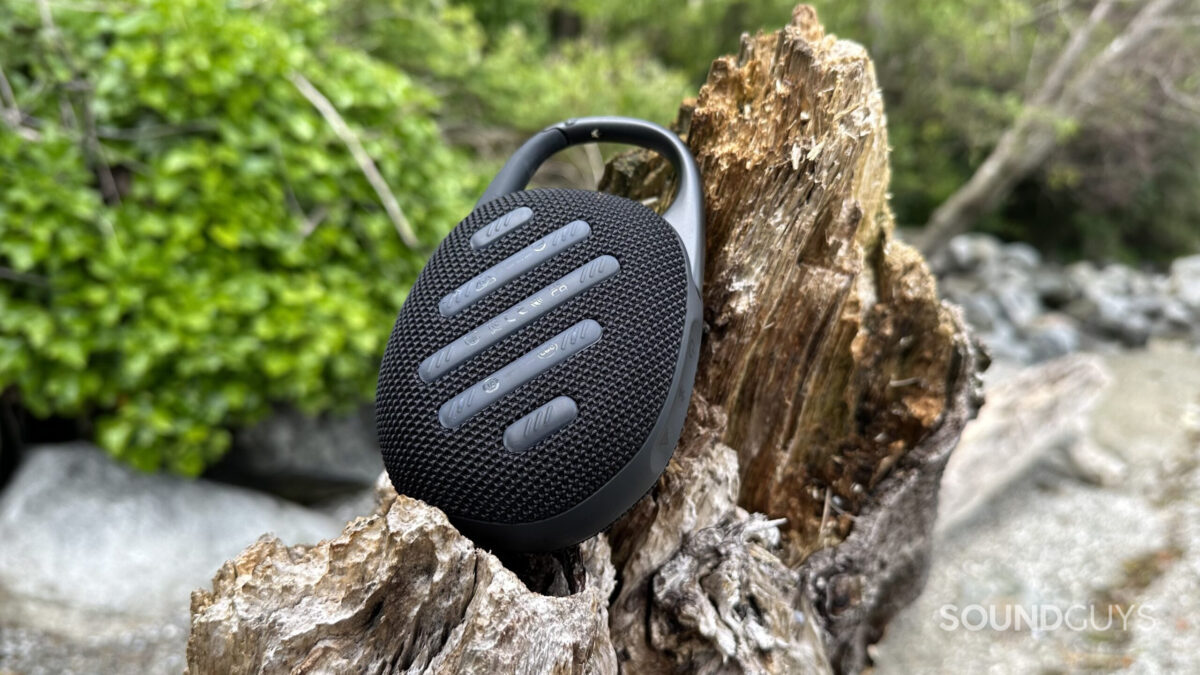 JBL Clip 5 review - SoundGuys