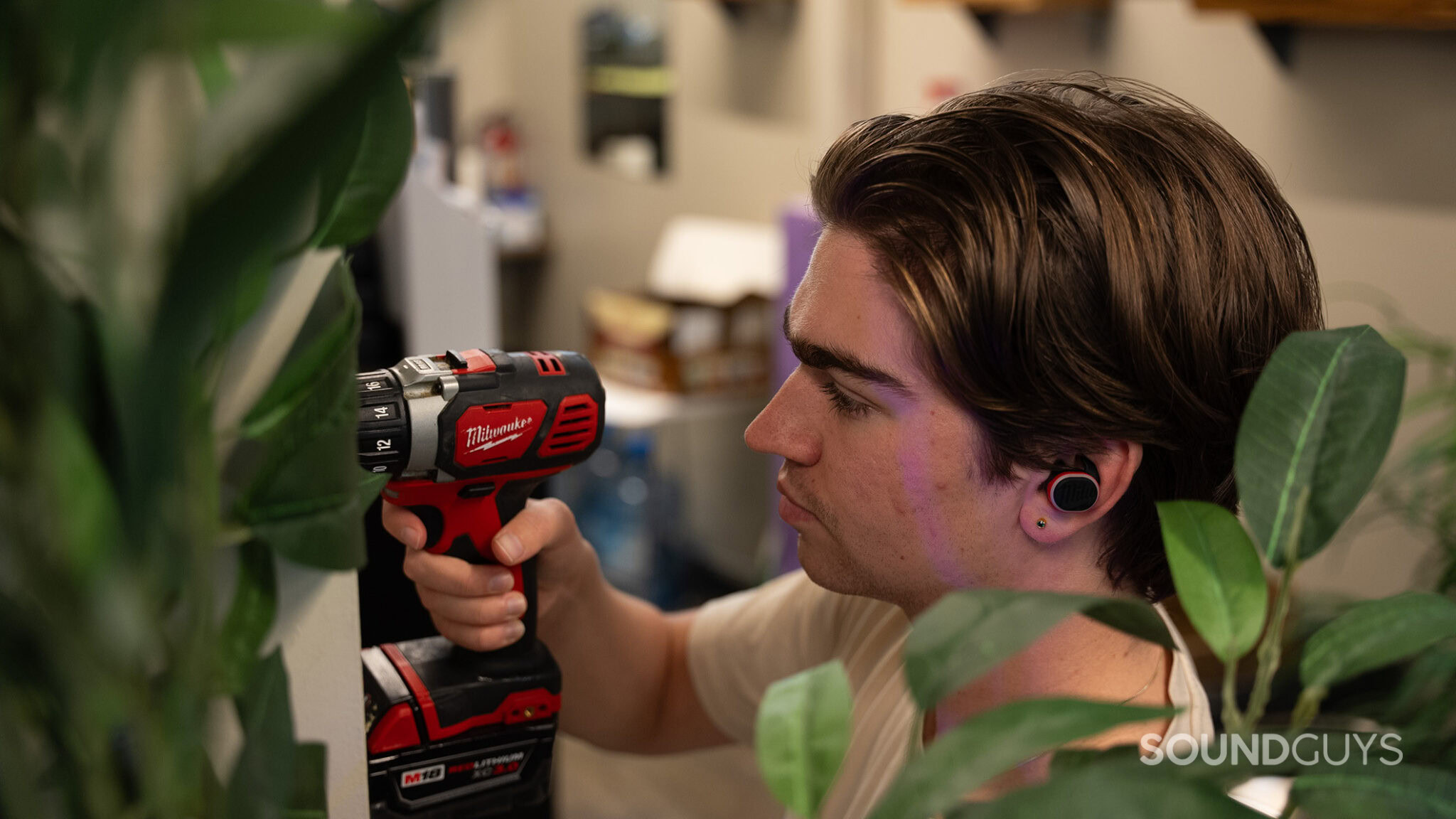 Milwaukee REDLITHIUM Jobsite Earbuds review - SoundGuys