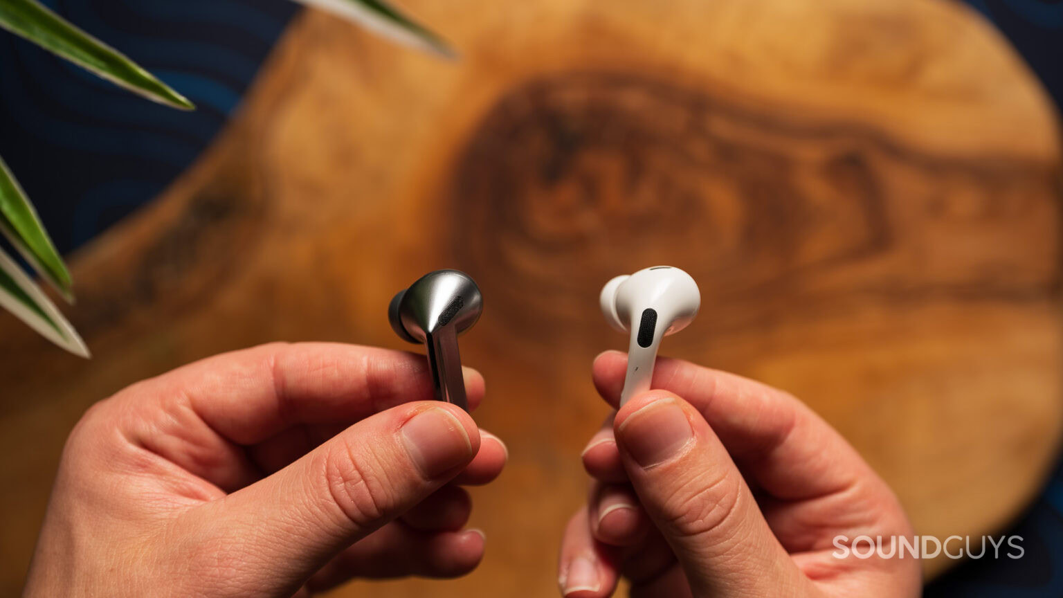 Samsung Galaxy Buds3 Pro vs Apple AirPods Pro 2 - SoundGuys