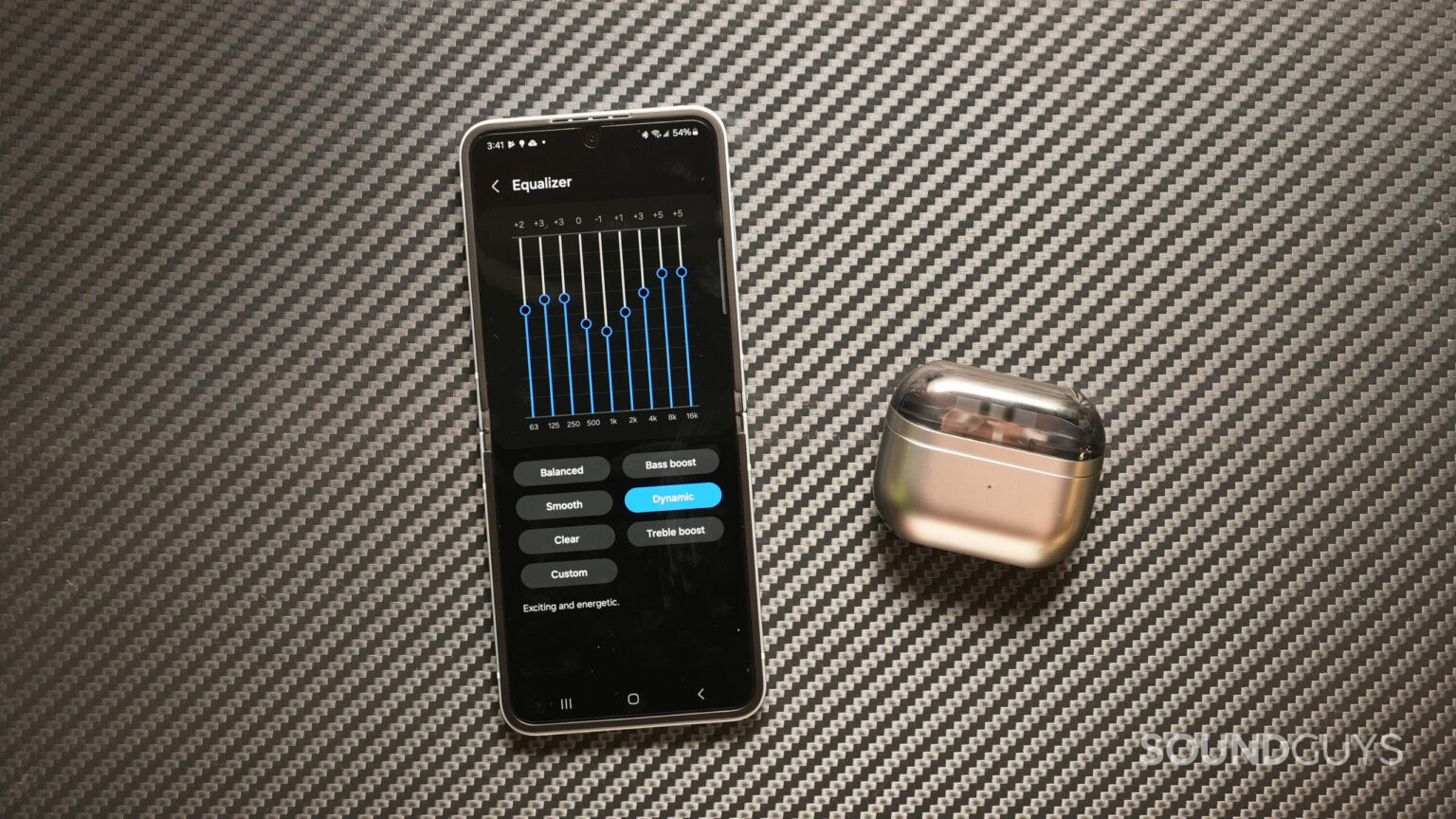 Samsung Galaxy Buds3 Pro vs Bose QuietComfort Ultra Earbuds