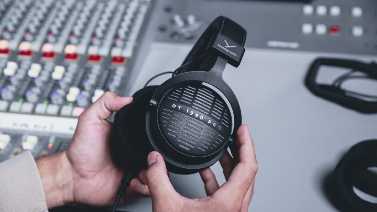 Beyerdynamic updates Its premium studio headphones with a new TESLA.45 ...