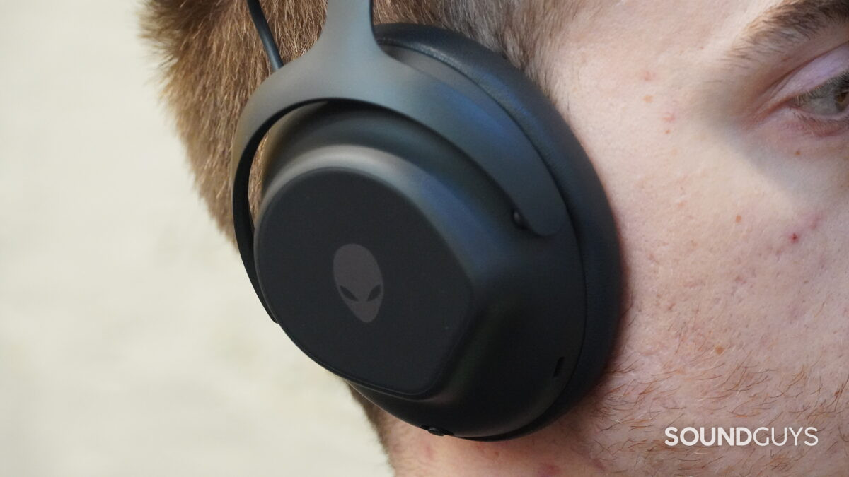 Alienware Pro Wireless review: The best gaming headset under $250 ...
