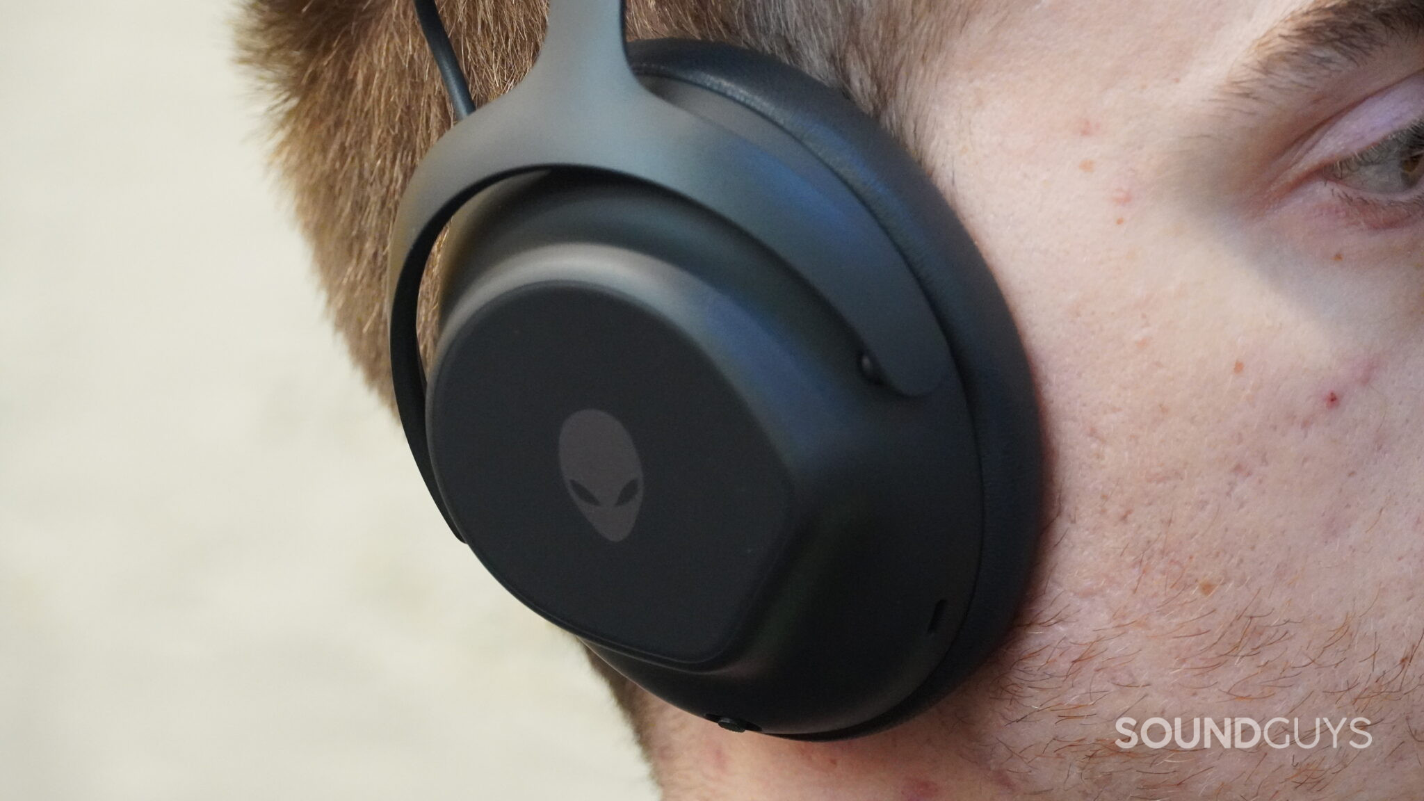 Alienware Pro Wireless review: The best gaming headset under $250 ...
