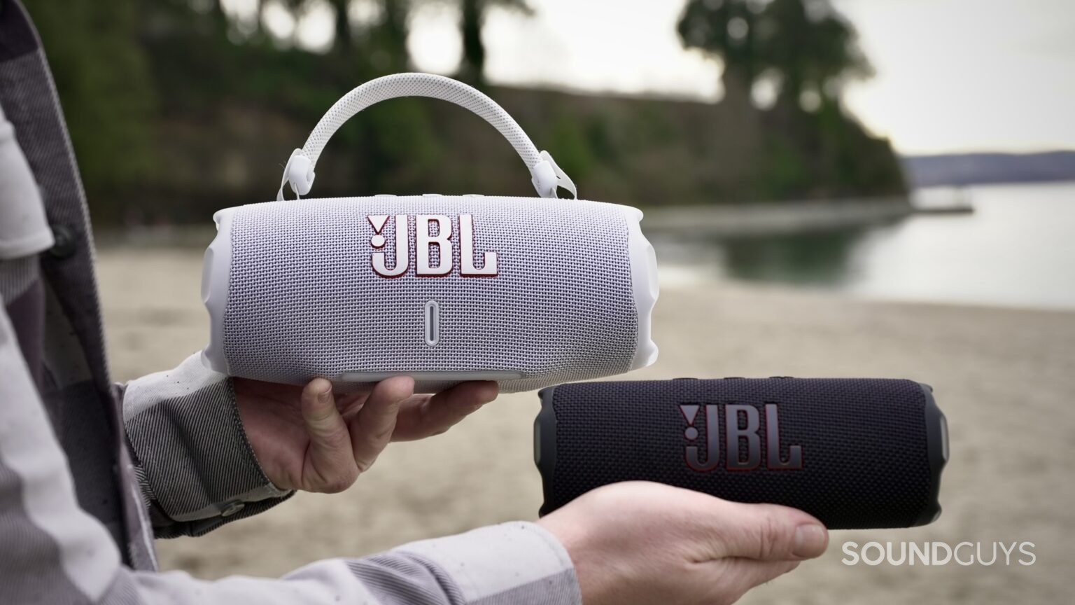 JBL Flip 7 vs JBL Charge 6: Battle of the new JBL portables - SoundGuys