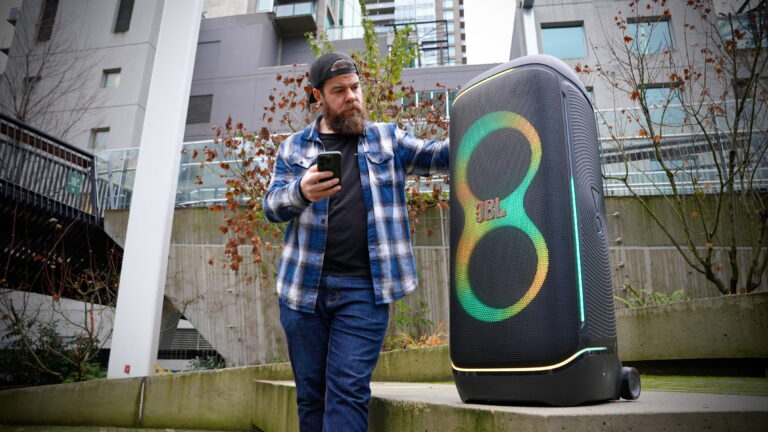 JBL PartyBox 720 vs PartyBox 520: Which party speaker should you buy ...
