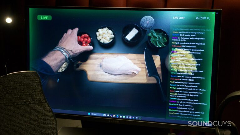 I tried Razer's Motoko AI headphones, and they might beat smart glasses ...