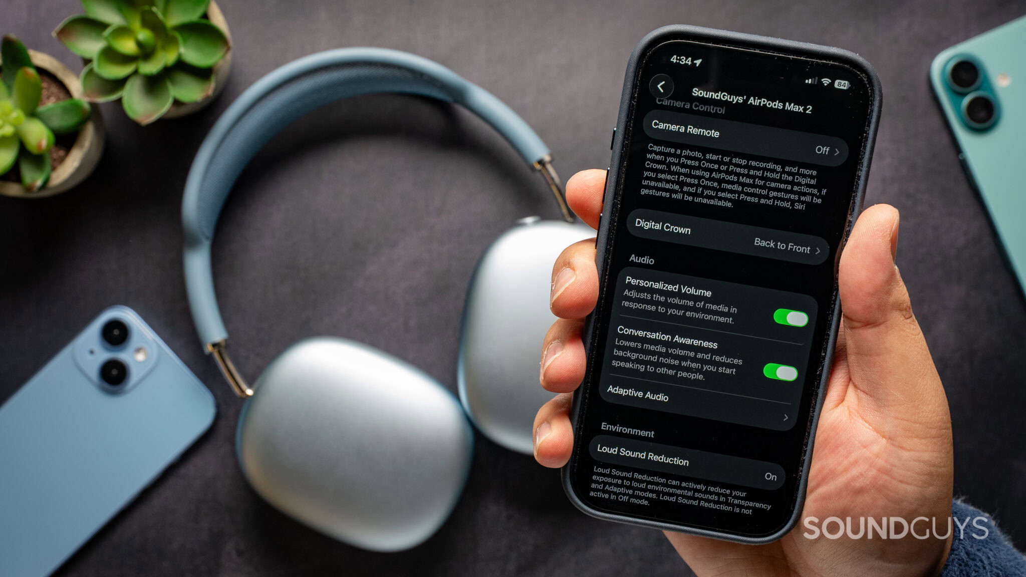 Apple AirPods Max 2 vs Apple AirPods Pro 2 - SoundGuys