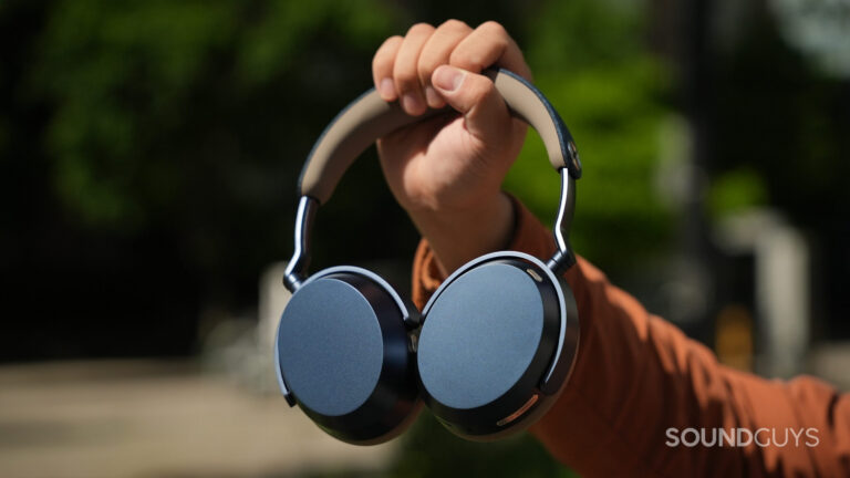 Sennheiser MOMENTUM 5 Wireless review: Compelling value, practical ...